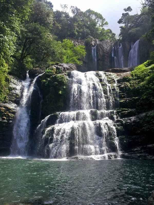 NAUYACA TOUR – Manuel Antonio Shuttles